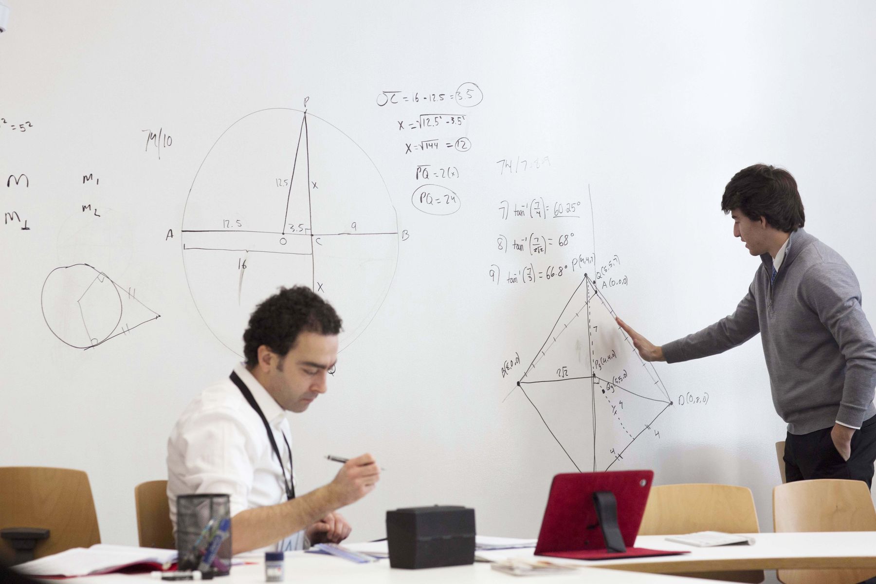 Avenues Institute for Advanced Mathematics